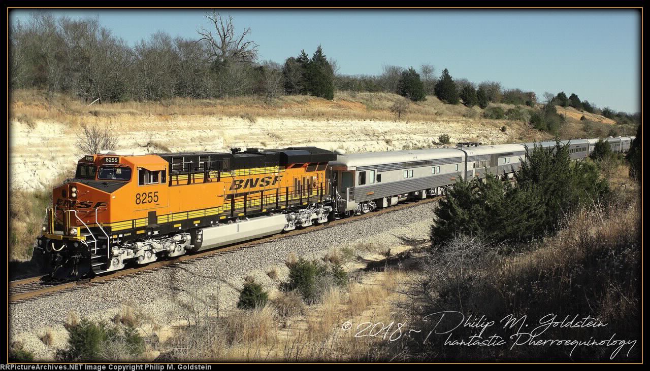 BNSF 8255